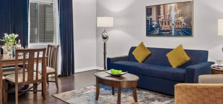 1bd/1ba At Fisherman's Wharf - San Francisco, CA