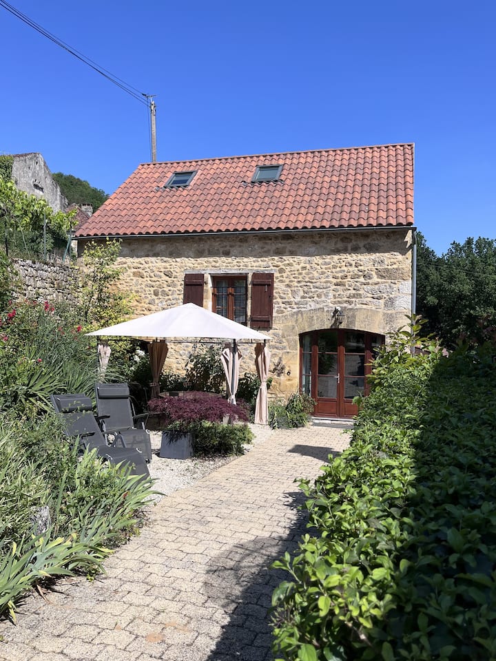 Gite In Superb Location With Private Heated Pool. - Castelnaud-la-Chapelle