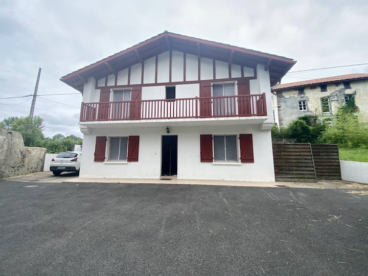 Appartement Mitoyen Avec Terrasse - 4 Pers. - Cambo-les-Bains