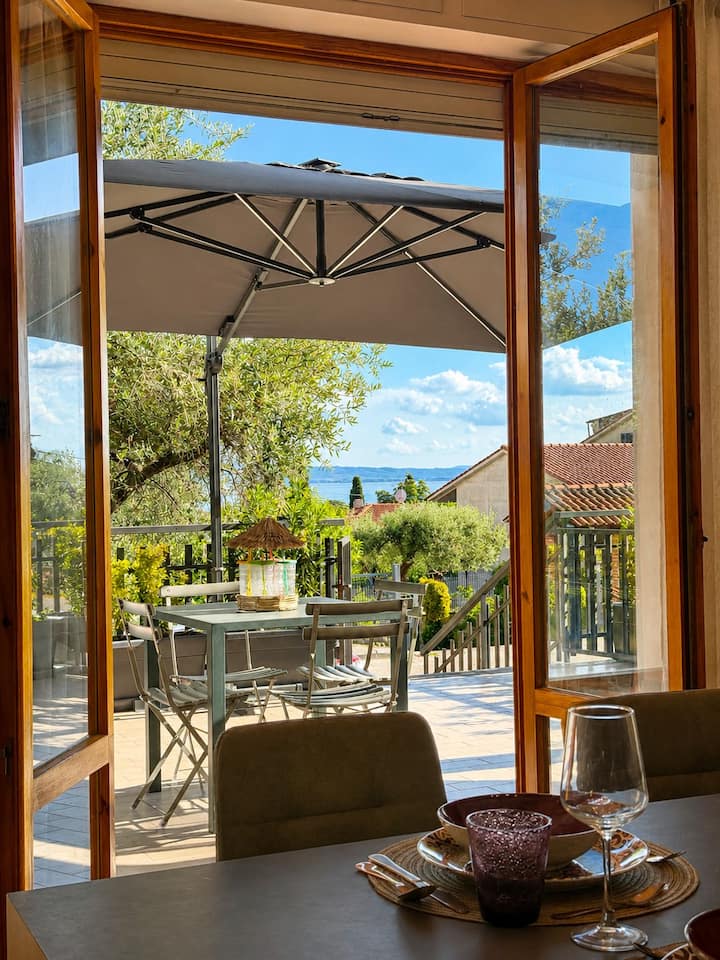 Appartamento Piano Terra Con Terrazza Vista Lago - Passignano sul Trasimeno