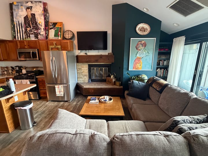 Spacious Mountain Loft - Flagstaff, AZ