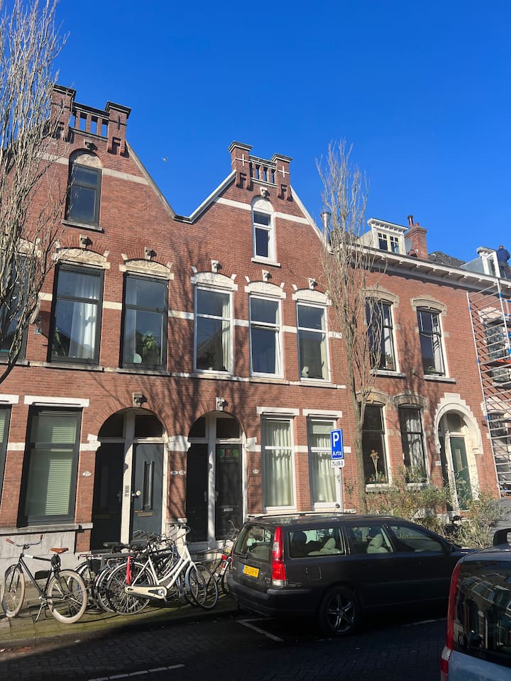 Gehele Woning Met Tuin In Rotterdam West - Rotterdam