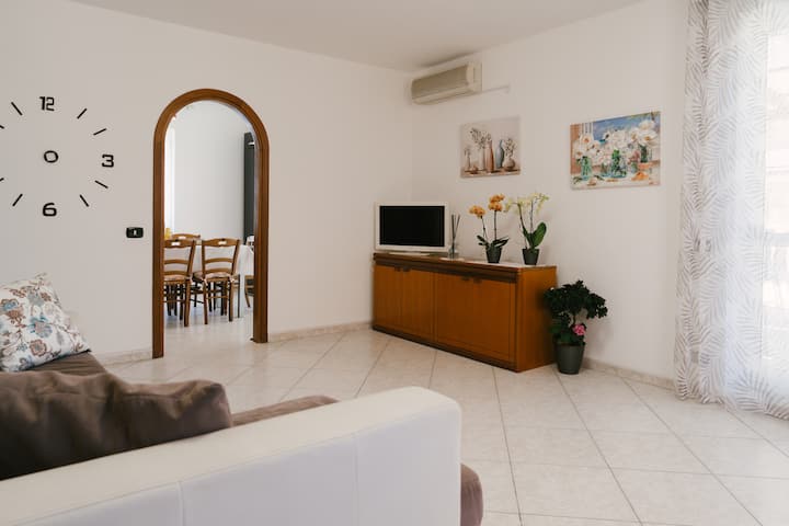 [6 Posti Letto] A/c, Wifi, 5 Min Msc, Costa, Porto - Civitavecchia