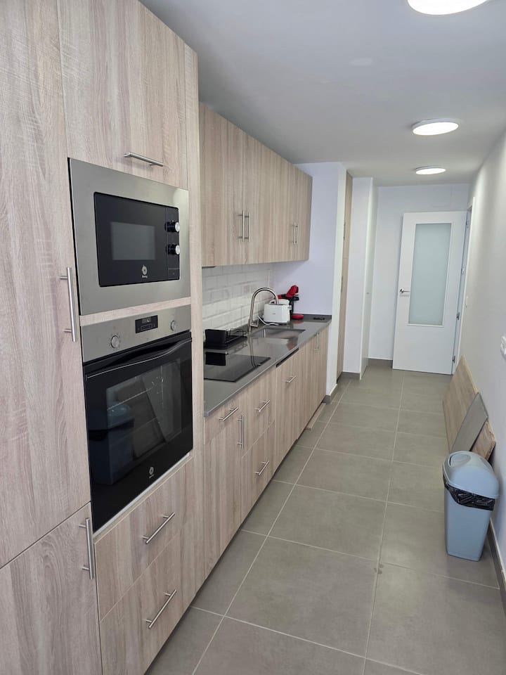 Essential  3br/2ba Oasis In The Heart Of Estepona! - Estepona