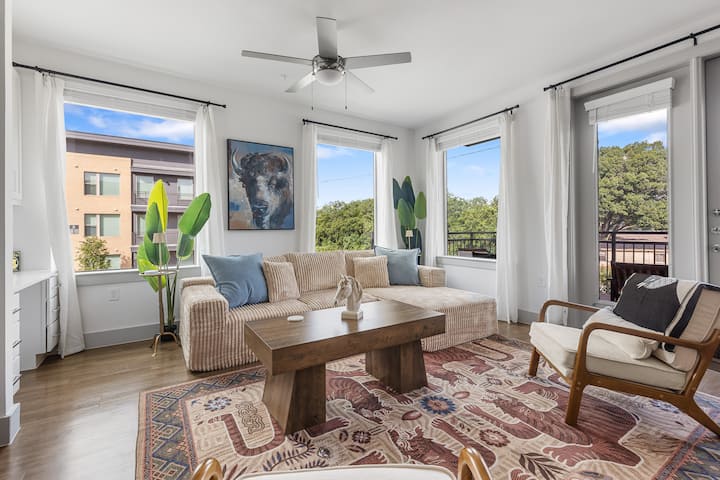 Stylish 2br Apartment For Work & Relaxing - Austin