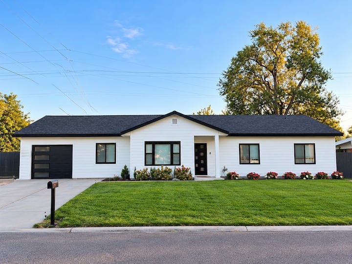 Modern Boise Getaway | Near Downtown & Airport - Boise, ID