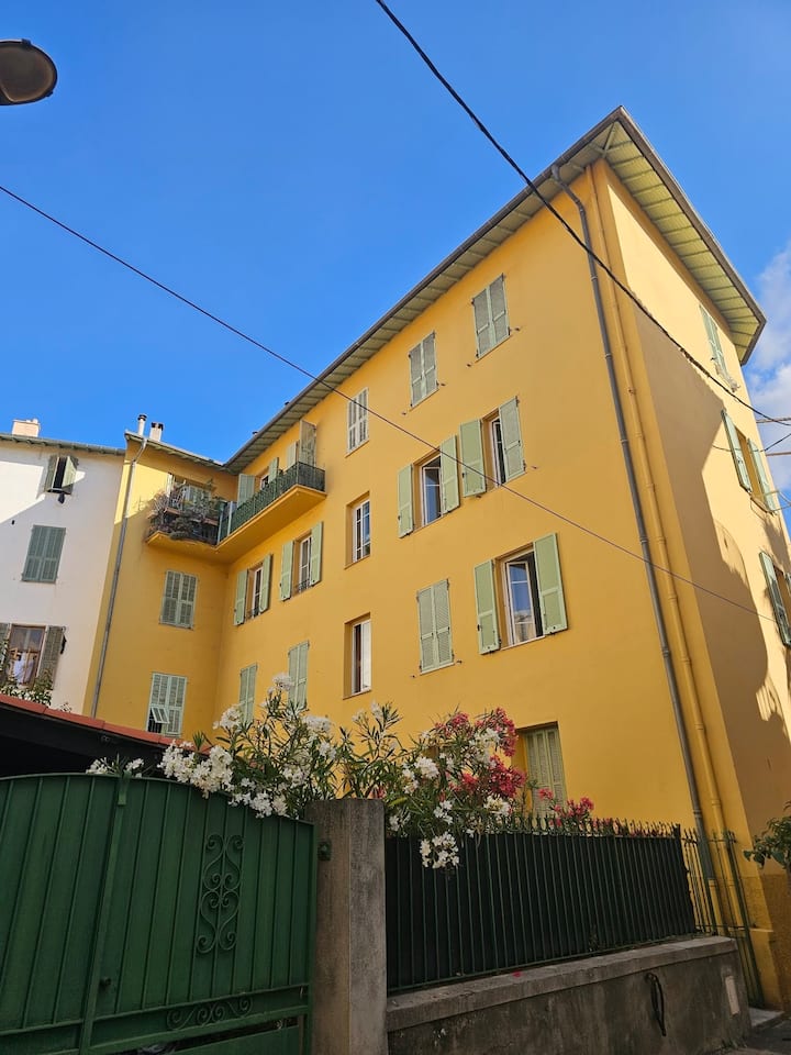 Appartement Mentonnais- Central - Menton
