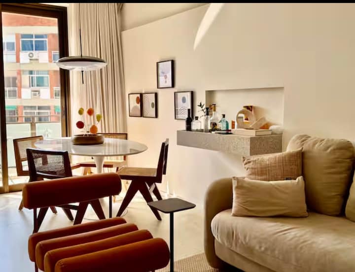 Luxury Ipanema Retreat | Pool, Free Parking & Maid - Copacabana