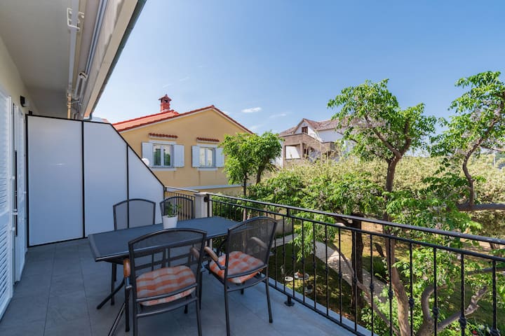 Appartement Mladenka 2 (126041-a4) - Lun