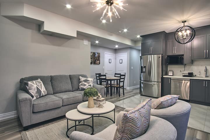 Bright 2br Basement Apt| Licensed | Fifa World Cup - Oakville