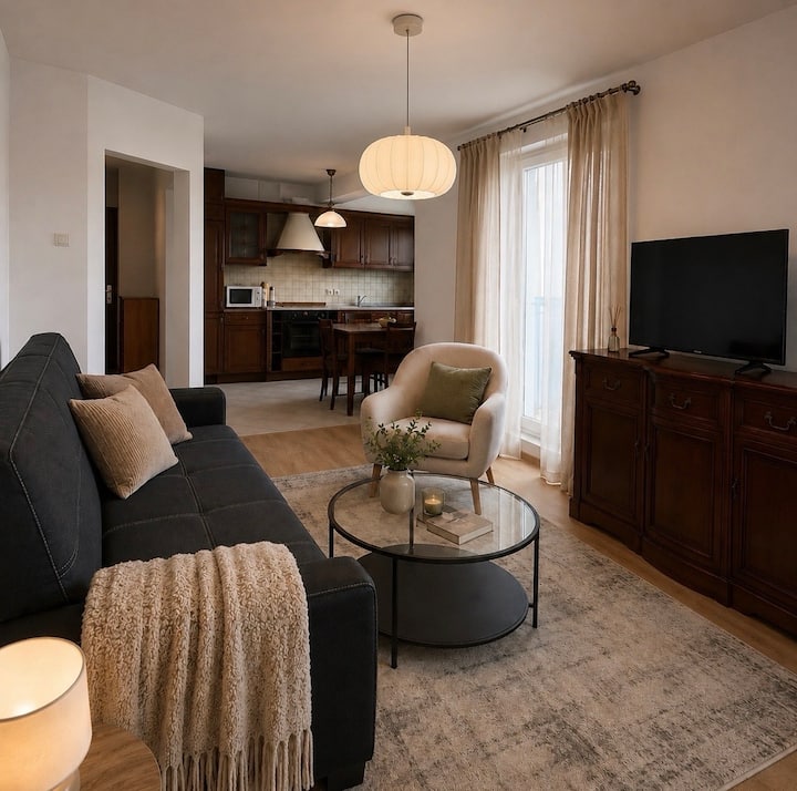Skyline Apartment Near Norblin Factory + Free Pool - Varsó