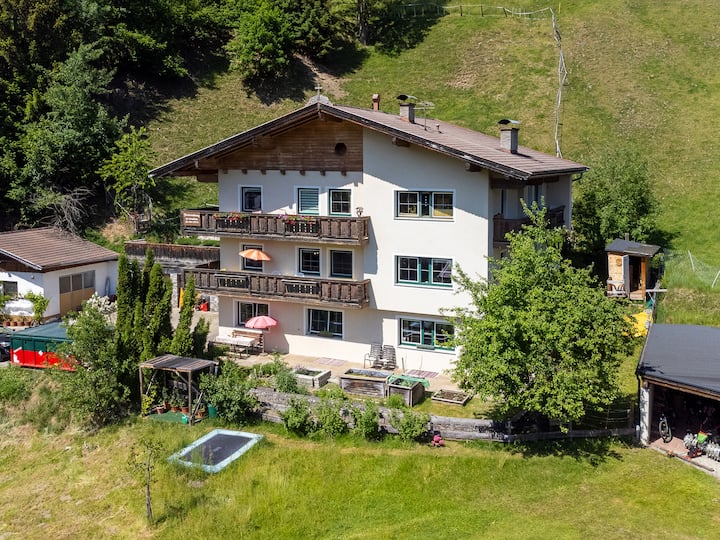 Appartement De Vacances De Rêve Avec Terrasse - Alpbach