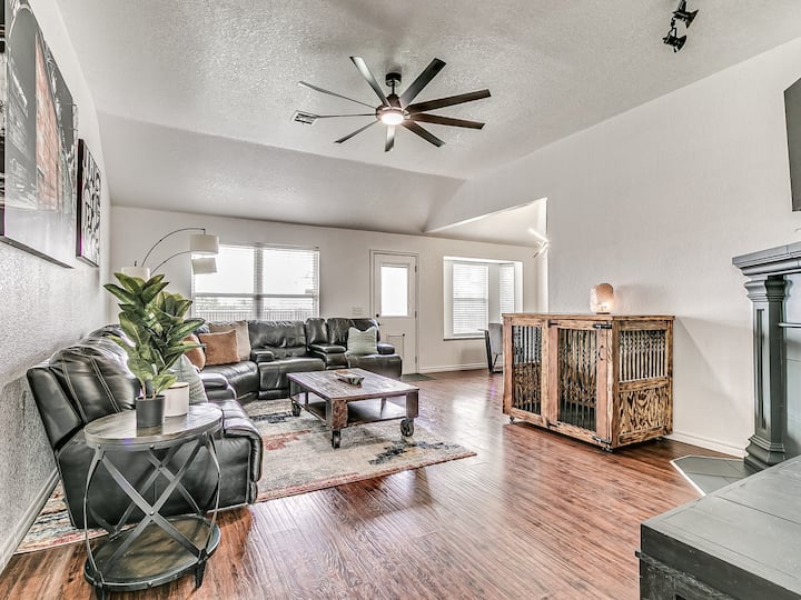 Remodeled 3b Home By Tinker & Draper Lake - Oklahoma City, OK