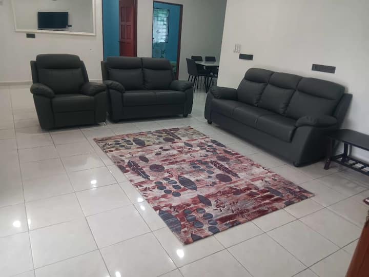 Faiq Danish Homestay Semporna Sabah - Semporna