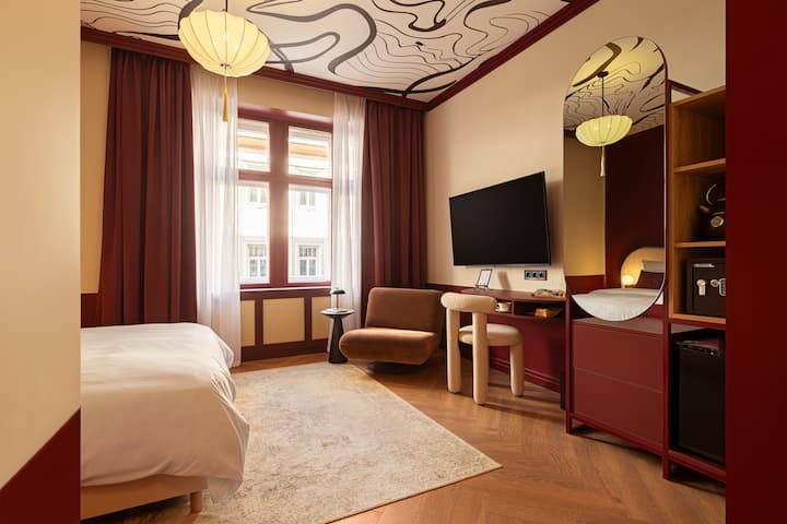 Twentyseven Courtyard View - Budapest