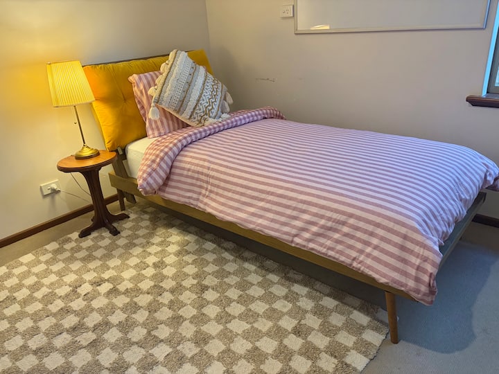 Bedroom W/ Own Bath Between The River And The Sea - Cottesloe