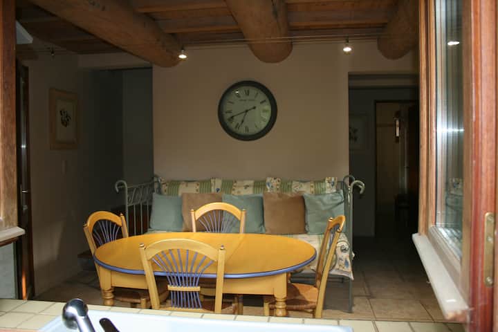 La Maison Du Cantonnier-gîte De La Blanche-04140 - Seyne