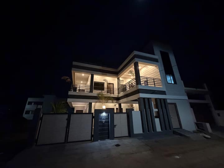Bloom Stays - Service Apartment Ground Floor - Bhilai