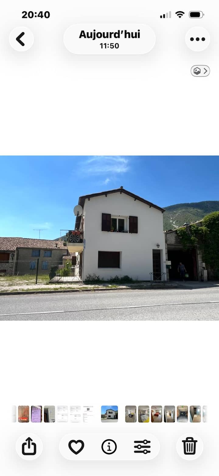 Appartement Entièrement Rénové - Castellane