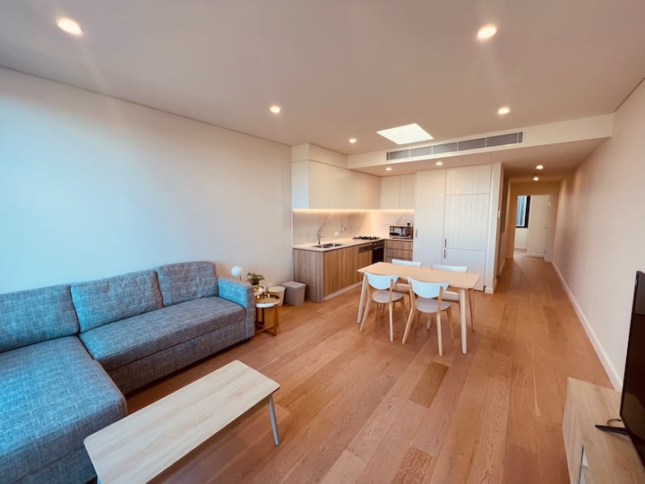 Popular Local Lifestyle For Erskineville Stay - Carlton