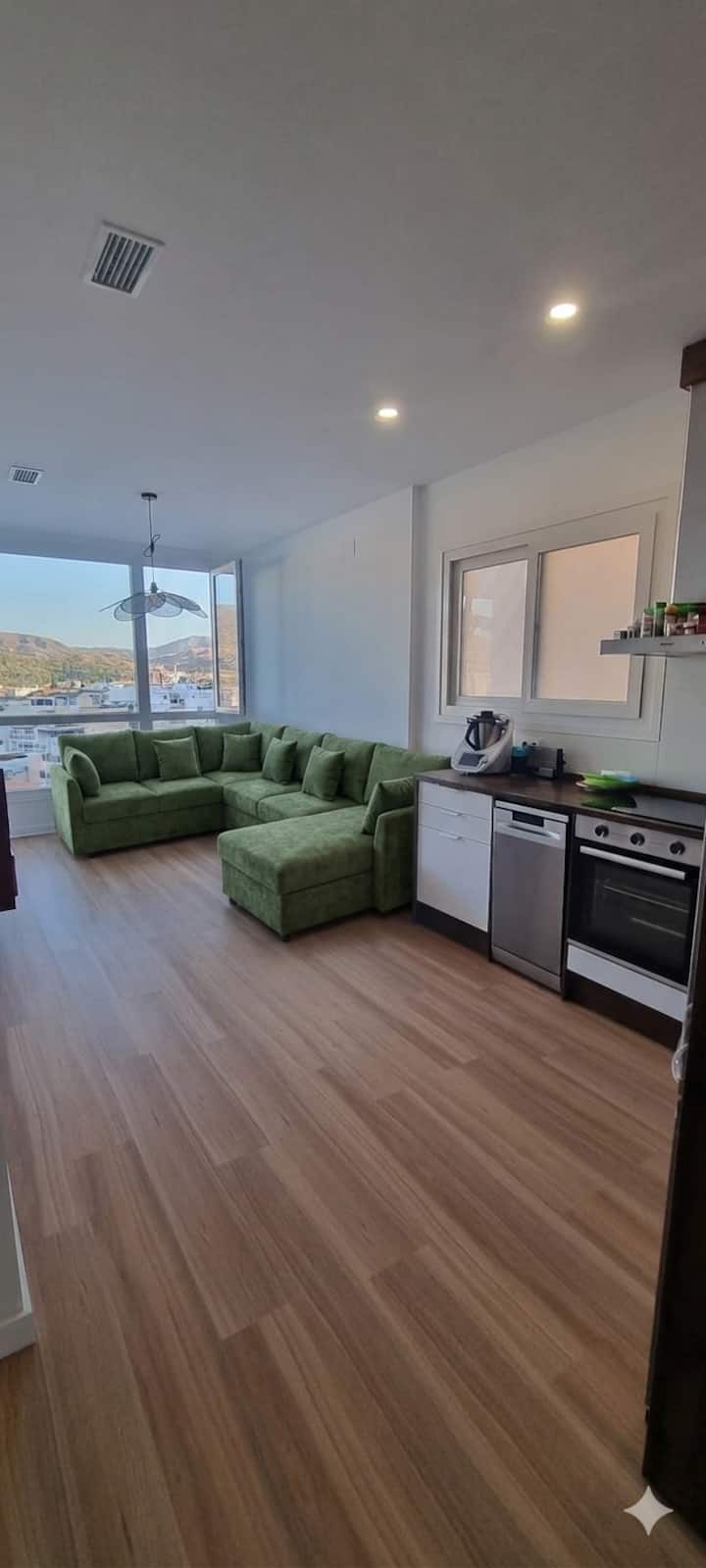 Casa Moderna Con Piscina Y Terraza - Málaga