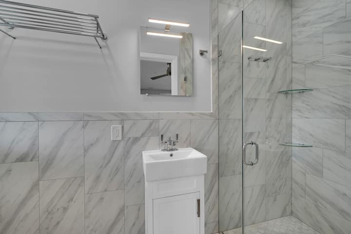 The Grand Suite - Deal, NJ