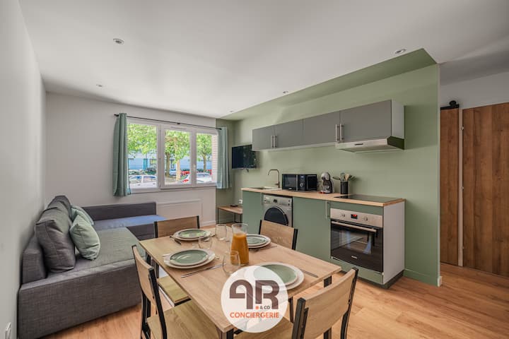 Le 18 - Appart 6 Pers - Proche Centre - Wifi - Grenoble