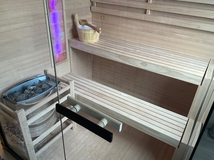 Kino / Sauna / Wohlfühlen Mit Blick Auf Die Berge - Iserlohn