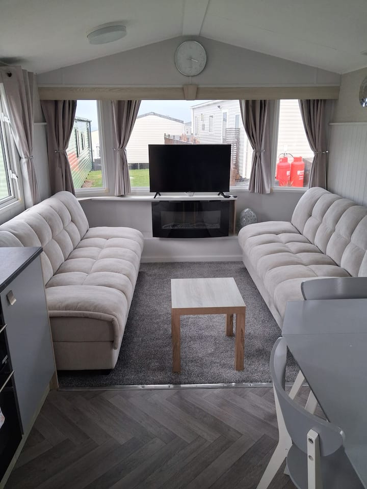 Lovely Caravan In Perranporth - St Agnes
