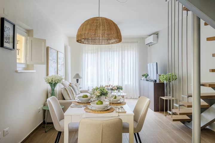 Crystal Vine Refined And Elegant Apartment - Montecarlo