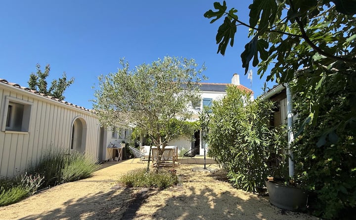 Loue Maison De Charme Sur L'île De Noirmoutier - Barbâtre
