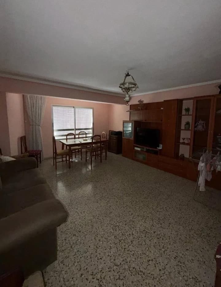 Stylish Apartment For A Perfect Stay - Sant Cugat del Vallès
