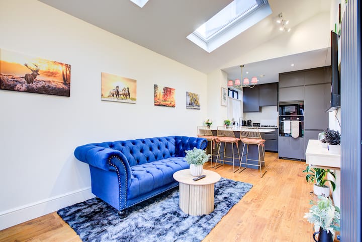 Stylish 2br 2ba City House Sleeps 5 Central Harrow - Harrow