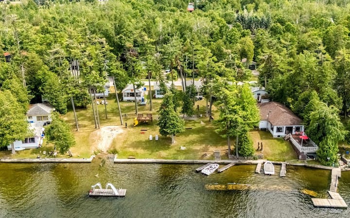 Balsam Lake Bobcat Cottage Retreat - Kawartha Lakes