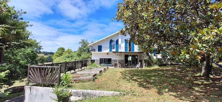 Charmante Maison Familiale - Salies-de-Béarn