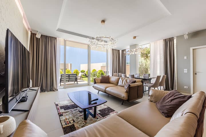 Luxe Green Coast Villa | Jacuzzi & Patio - Dhërmi