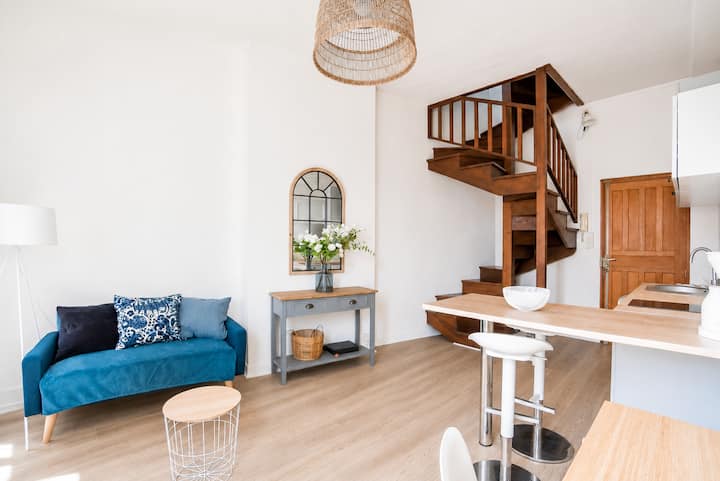 Bm : "Le Tiffany" Beau T2 En Duplex, Beaux Arts - Montpellier