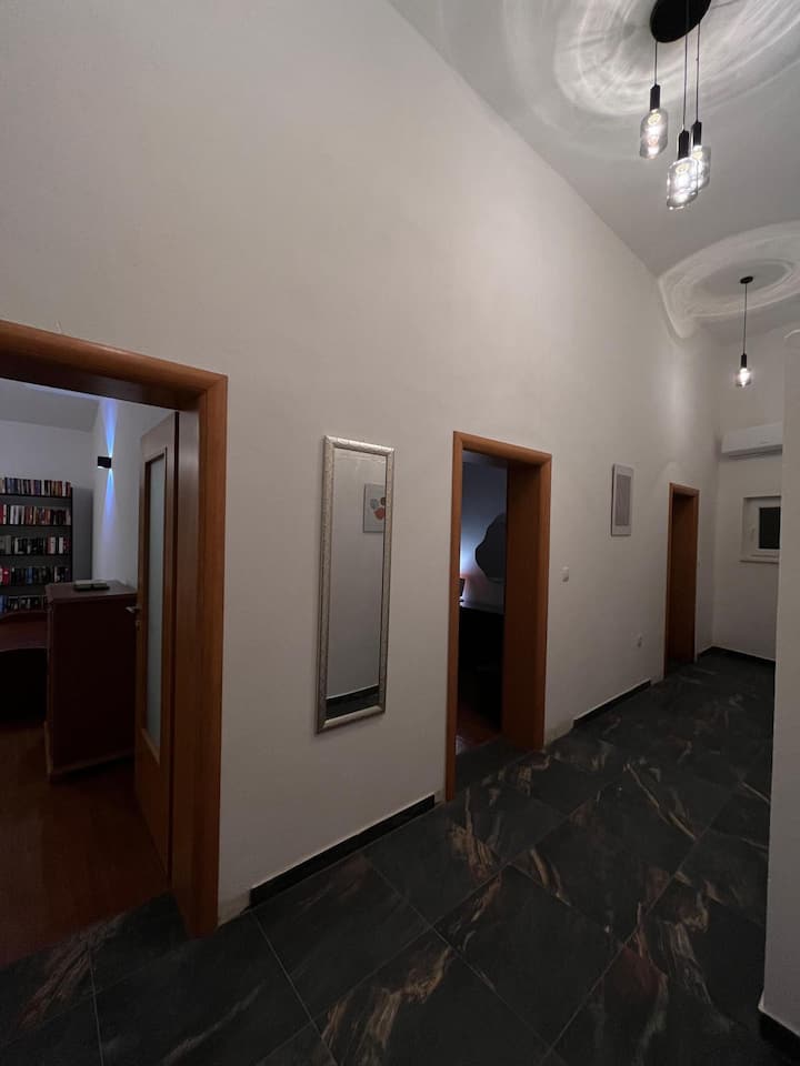 Stilvolles Apartment In Bosnien - Neum