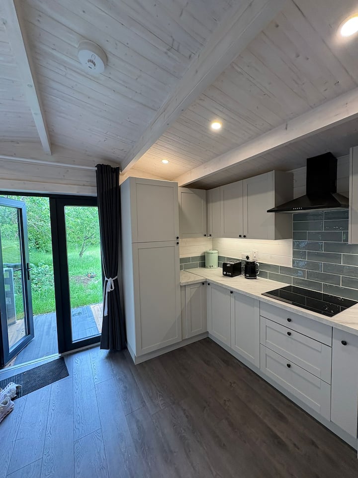 Peaceful Countryside West Cork Log Cabin - Clonakilty