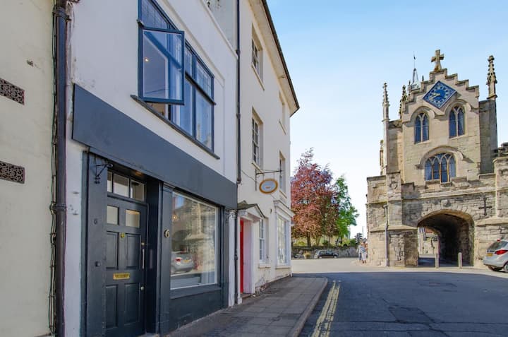 2 Bed In Warwick (Oc-c41051) - Warwick
