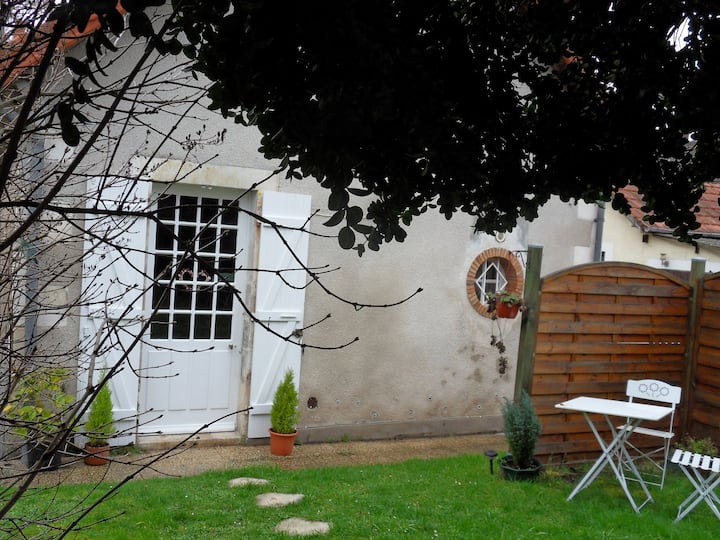 Maison Proche Centre-ville -Marais - Bourges