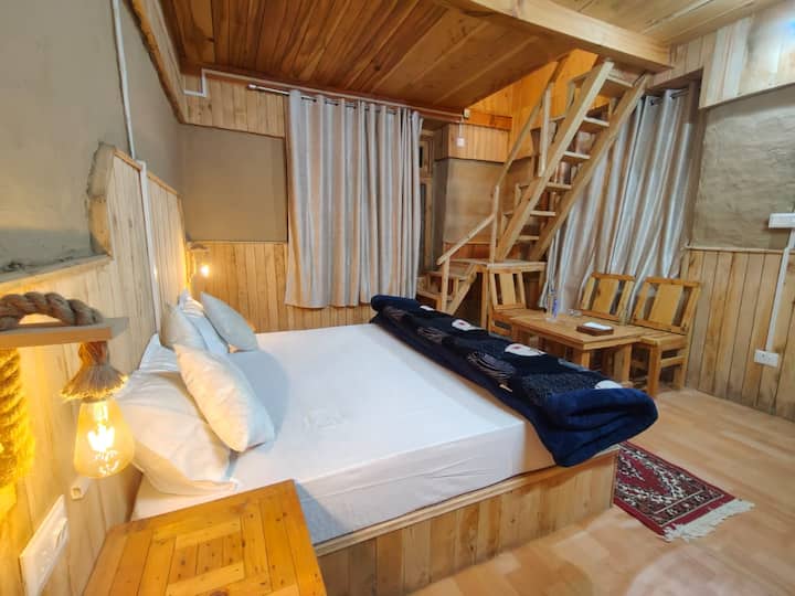 Jibhi Best Wood Cabin - Jibhi