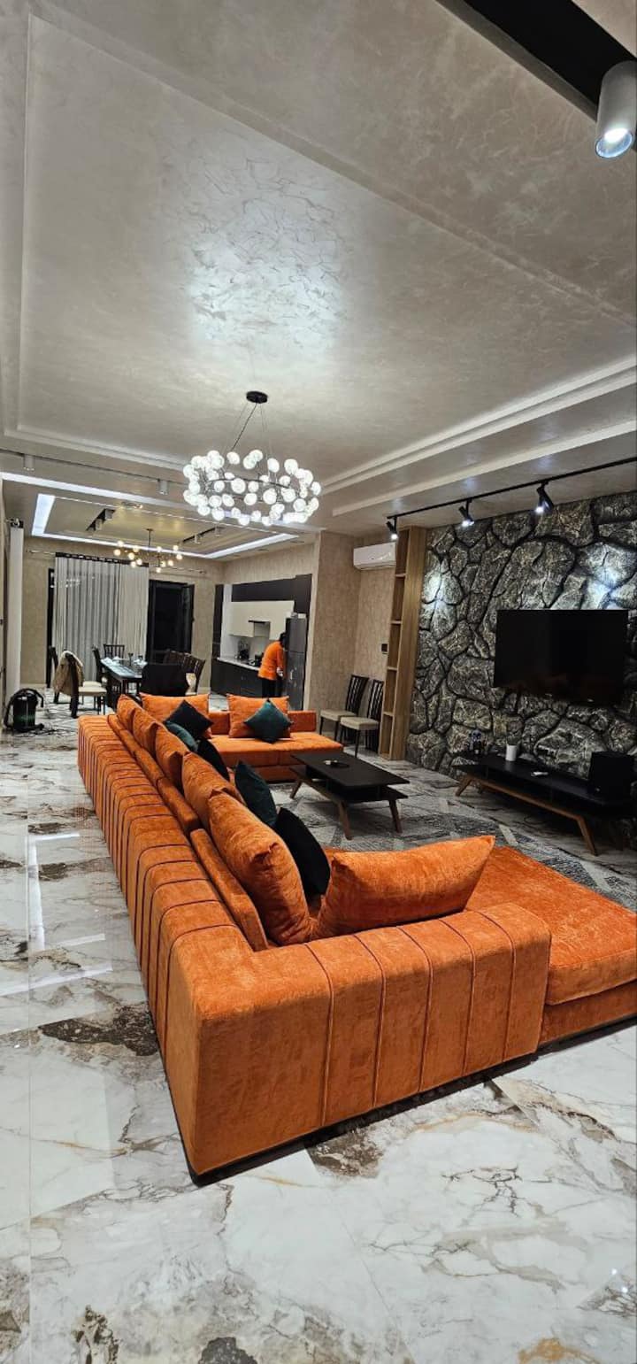 The Entertainment Mansion | Pool, Cinema & Lounge - Uzbekistan