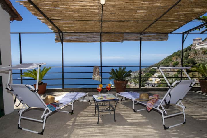 Magica Casa, Con Terrazzo E Splendida Vista Mare - Furore