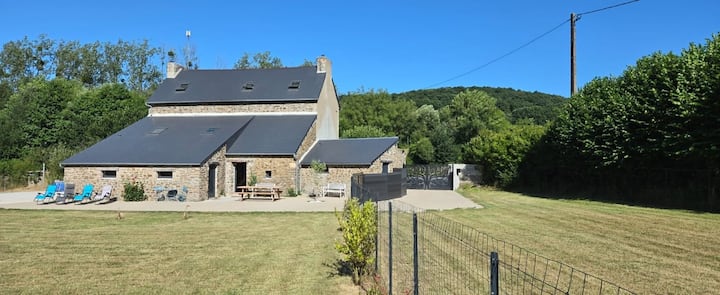 Gîte "Parentezenn" - Pour 15 Personnes - Guingamp