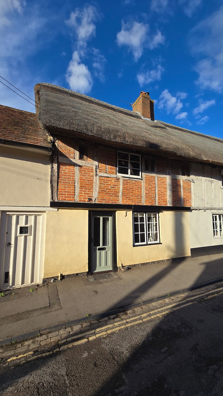 Period Thatched Cottage In The Heart Of Watlington - Wallingford