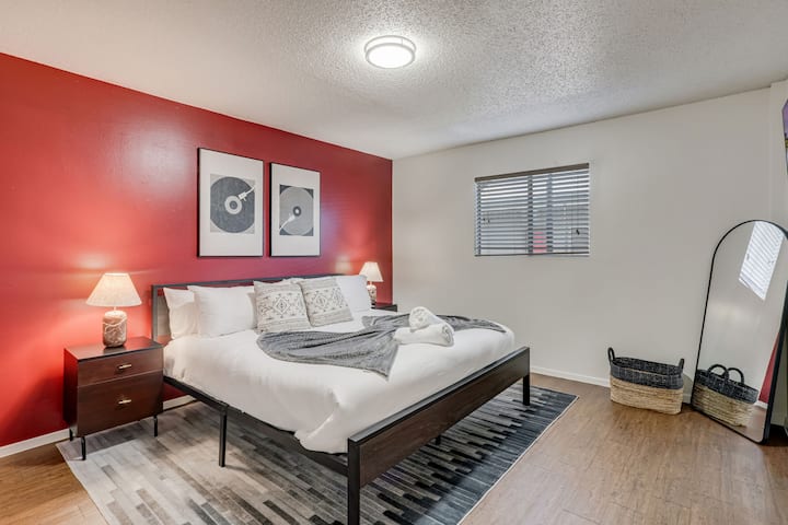 Cozy Kingbed Retreat~steps To Bars, Ut & Music - Austin, TX