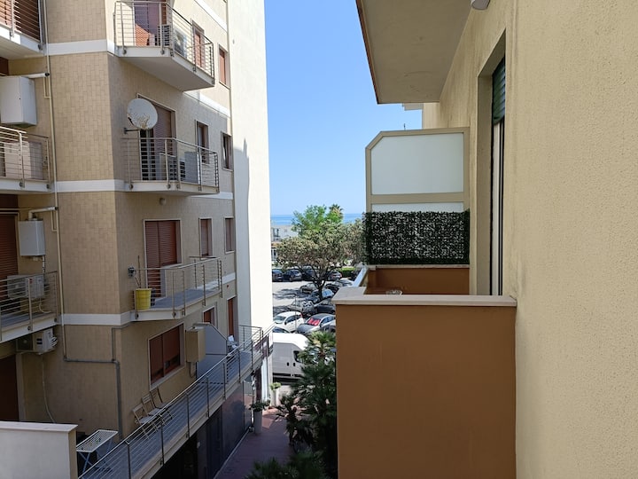 Elegant Loft A Due Passi Dal Mare - Pescara