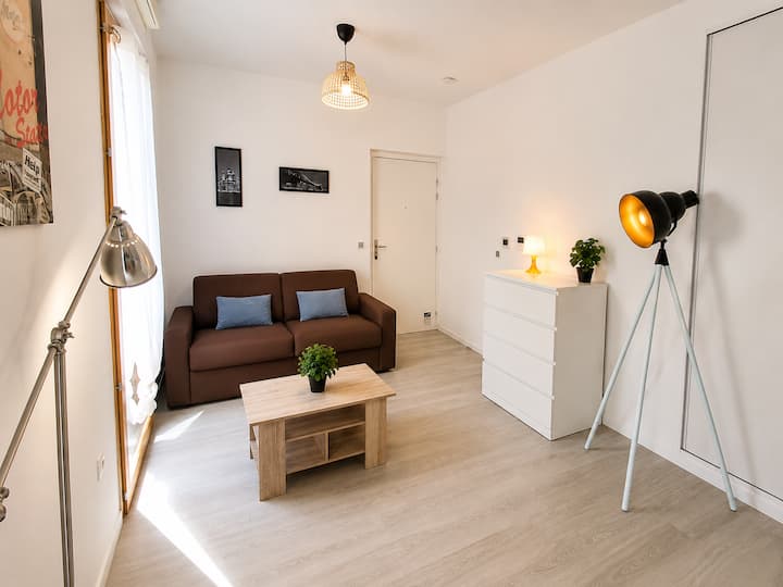 Studio Moderne Terrasse Tram & Wifi Rapide - Meudon