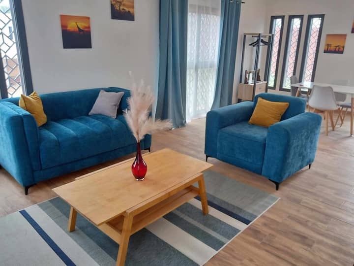 Appartement F3 Confortable Au Rdc à Ambohibao - Antananarivo